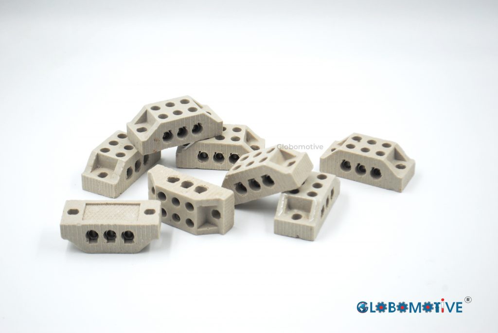 Ceramic Connectors ( Pack of 4 Pcs) – Globomotive Shop