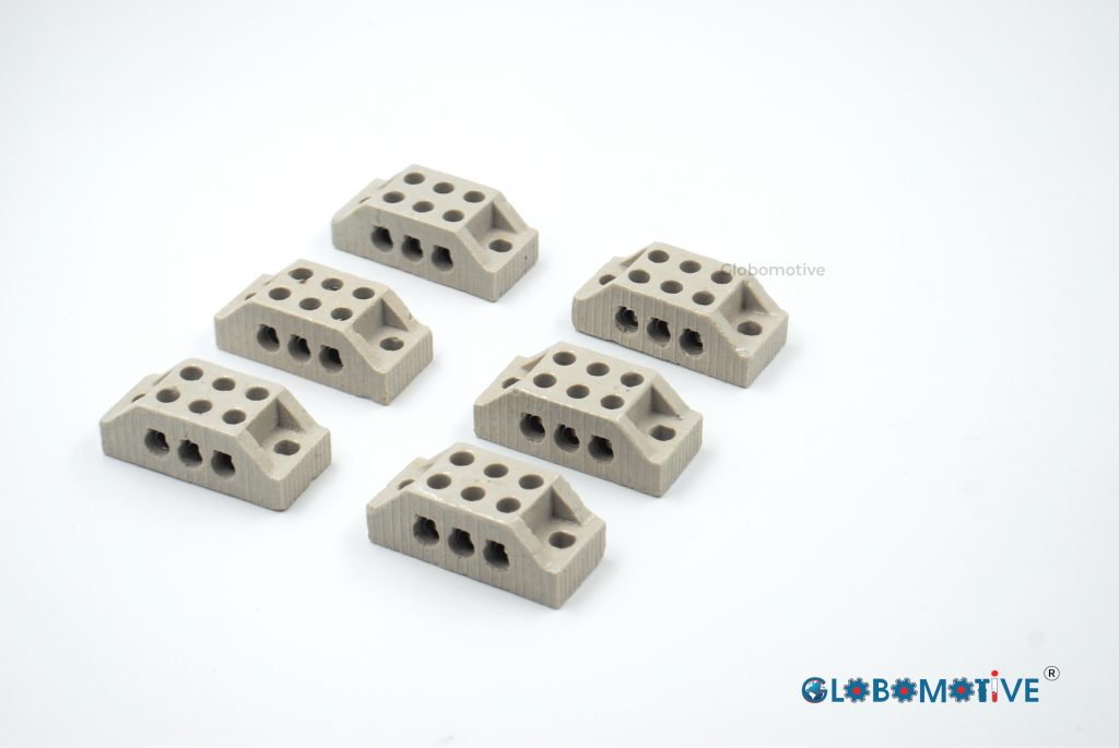 Ceramic Connectors ( Pack of 4 Pcs) – Globomotive Shop